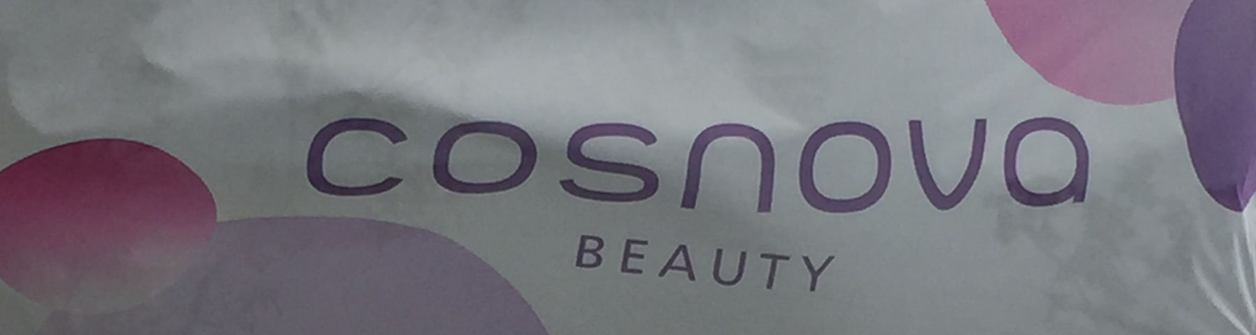 cosnova: Beratung Online-Krisenmanagement für essence und CATRICE